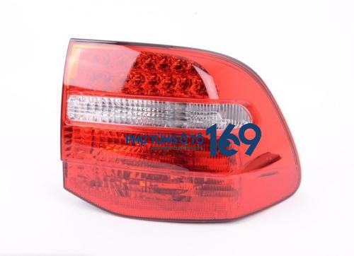 Đèn hậu phải Porsche Cayenne GTS 2007 - 2009 95563148811