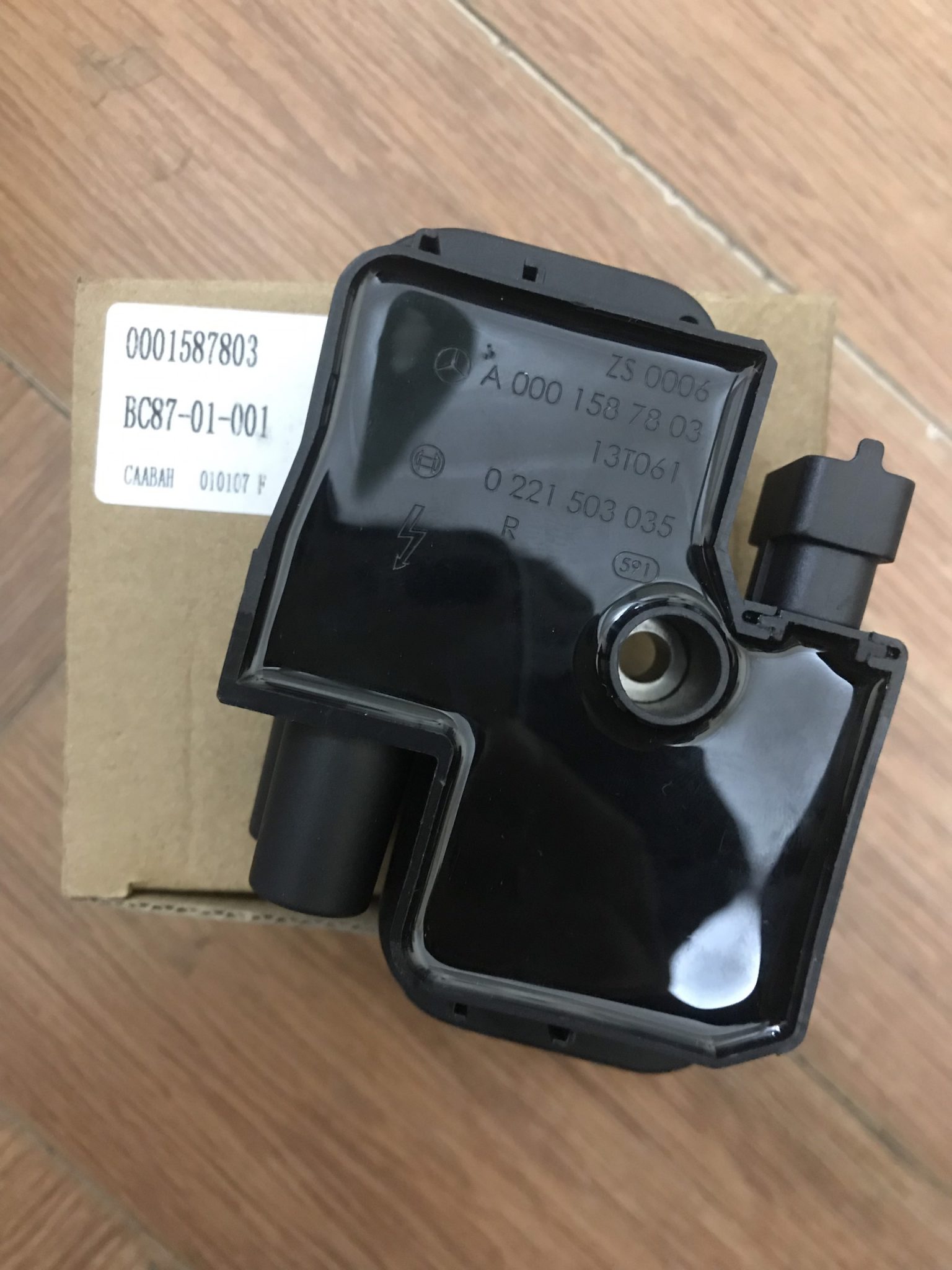 Mô bin Mercedes C230 0001587803 - Phụ Tùng 169