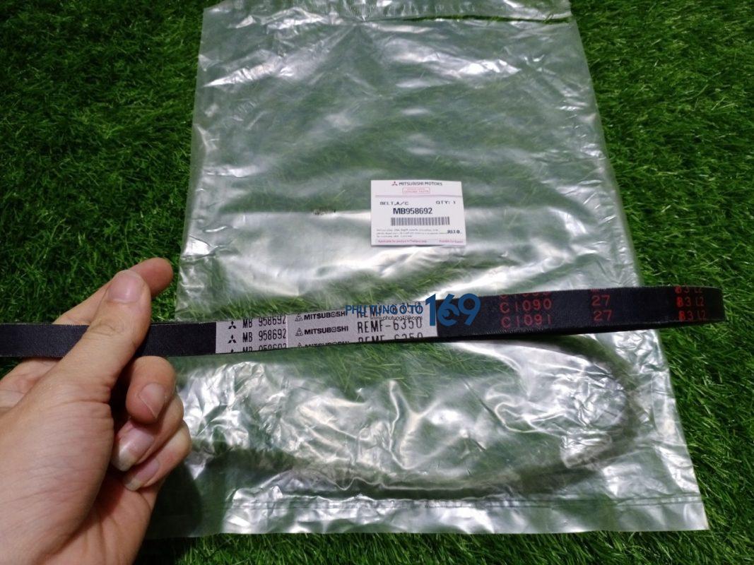 Dây curoa điều hòa Triton 2007-2017 MB958692 - Phụ Tùng 169