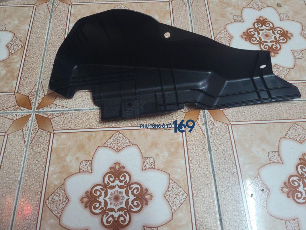 Ốp nhựa tai xe trên lái Xl7 2018-2023 72482-72SA0-000