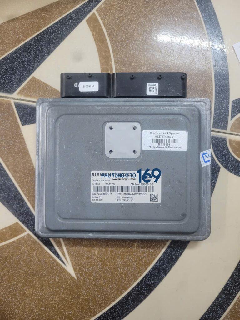 Hộp đen Ecu Everest 2007-2015 - Phụ Tùng 169